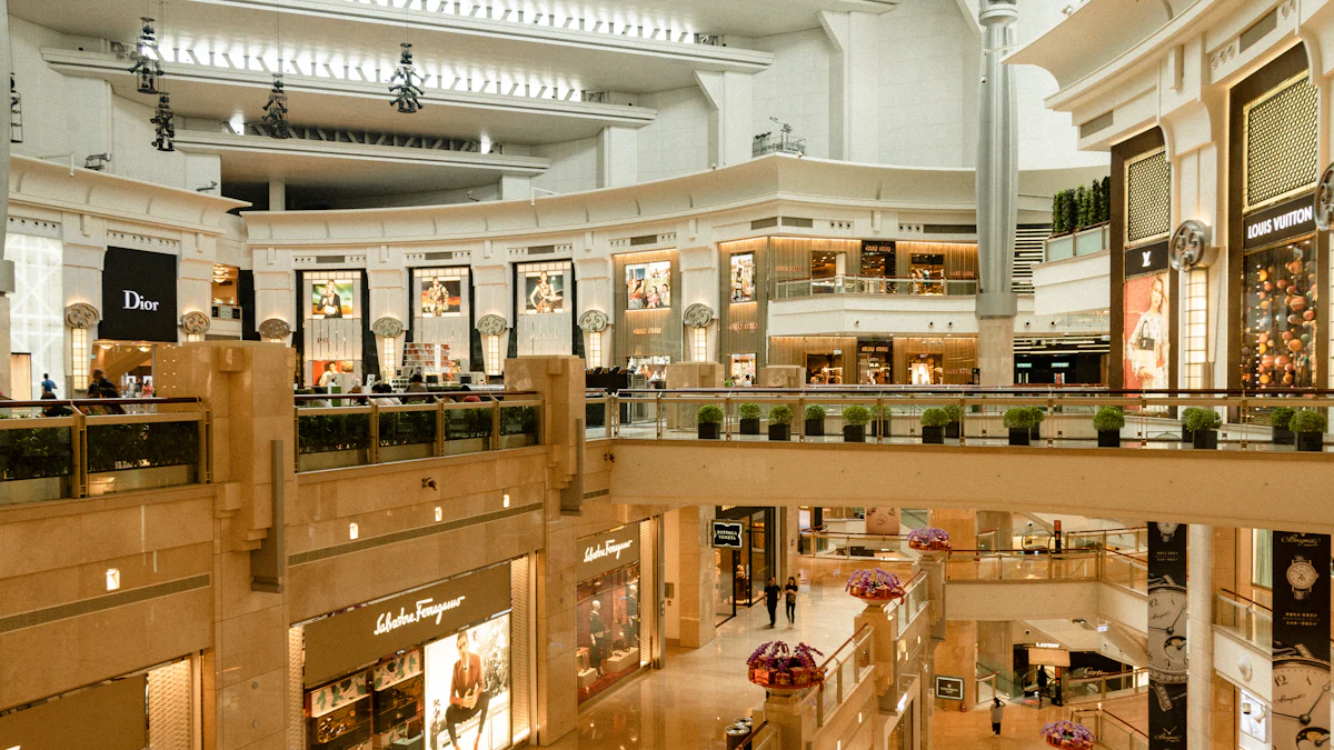 Latest retail display trends for 2025