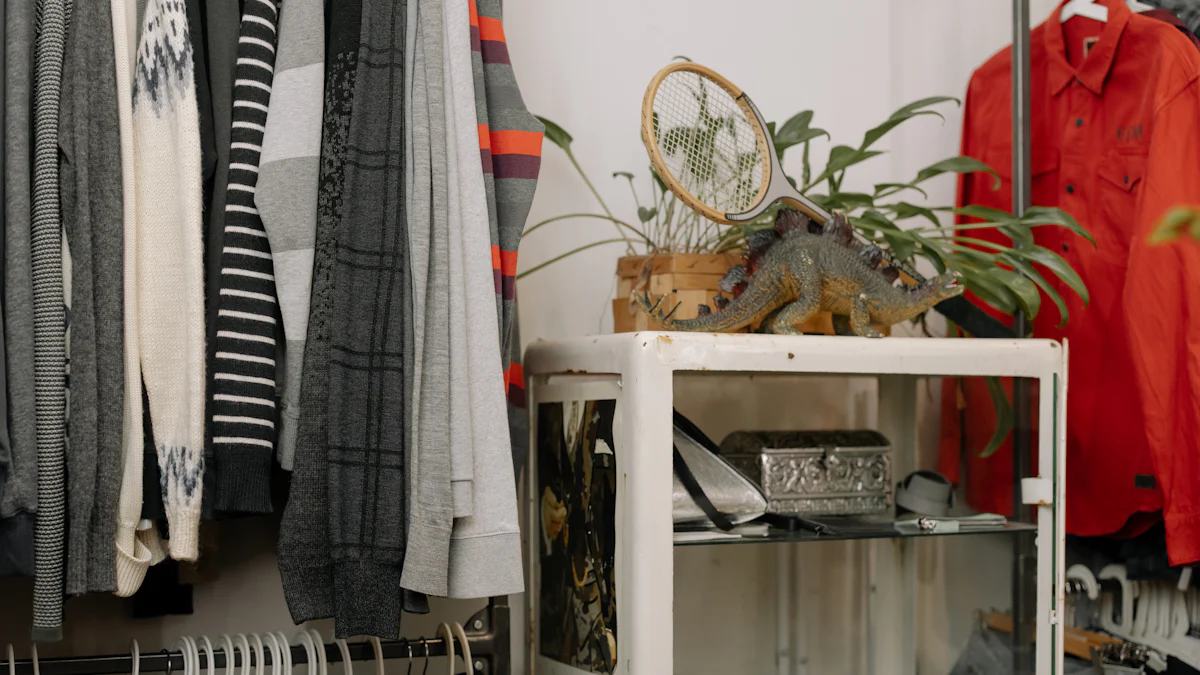 how to design a modern clothing store layout