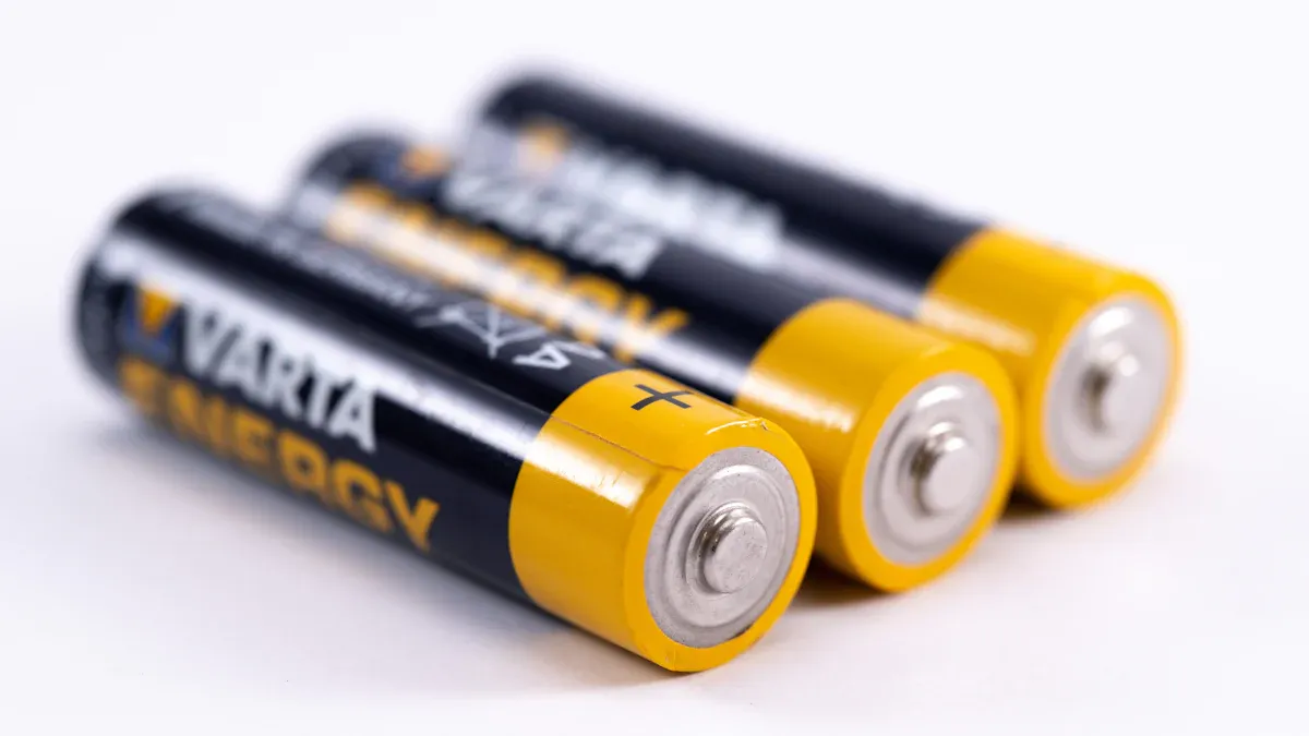Overview of LR44H Battery Equivalents