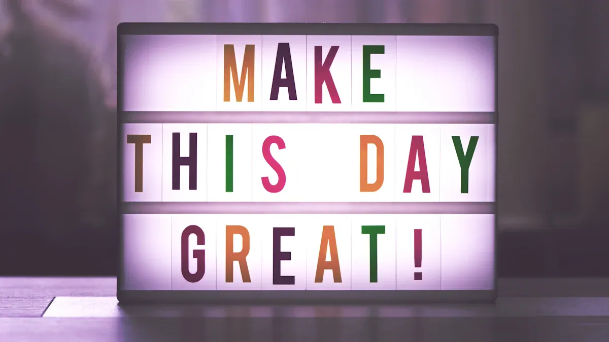 Comparing Single Sided and Double Sided Lightbox Advertising for Businesses