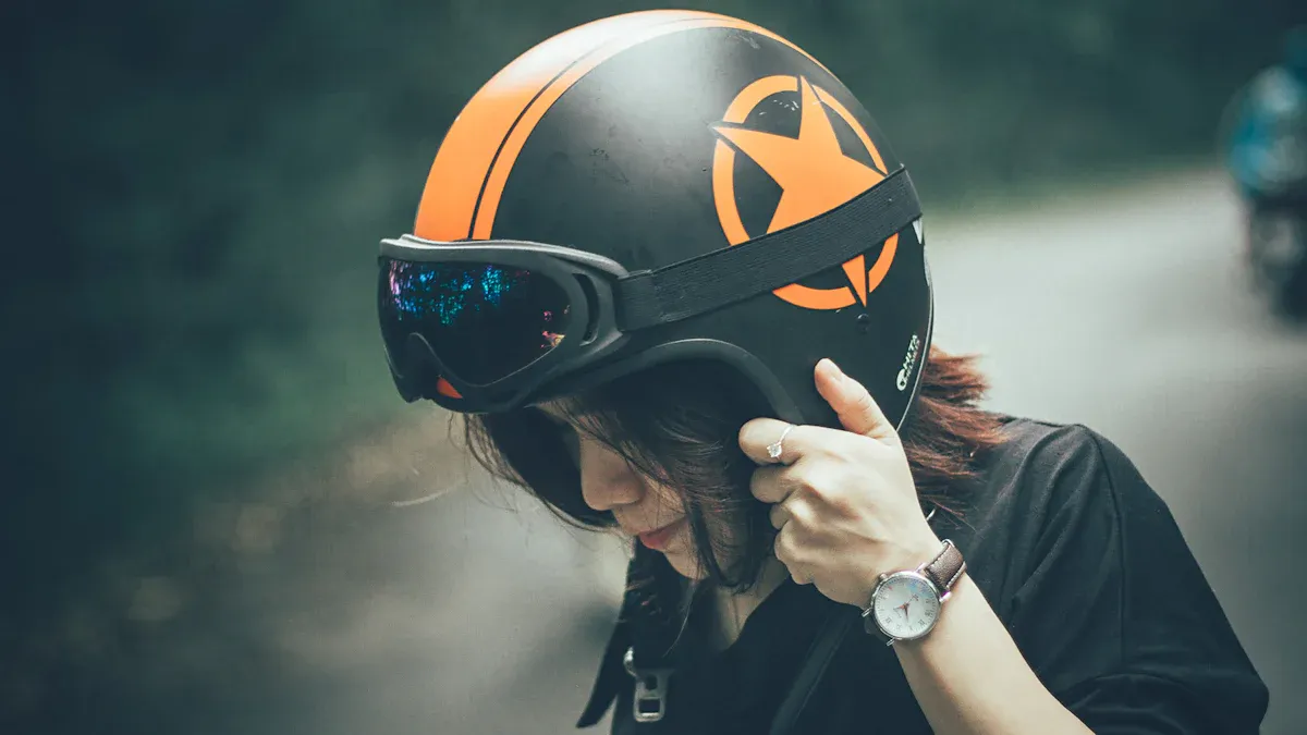 2025 Custom Motorcycle Helmet Wraps: A Step-by-Step Guide - 10KWRAPS