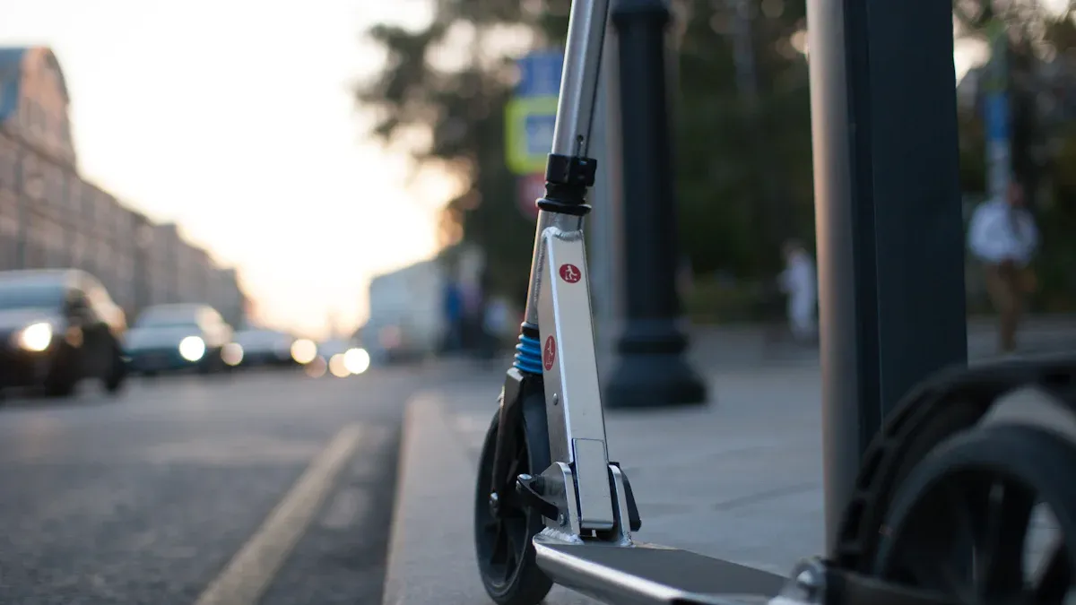 Urban Commuting Tips with Adult Foldable Scooters