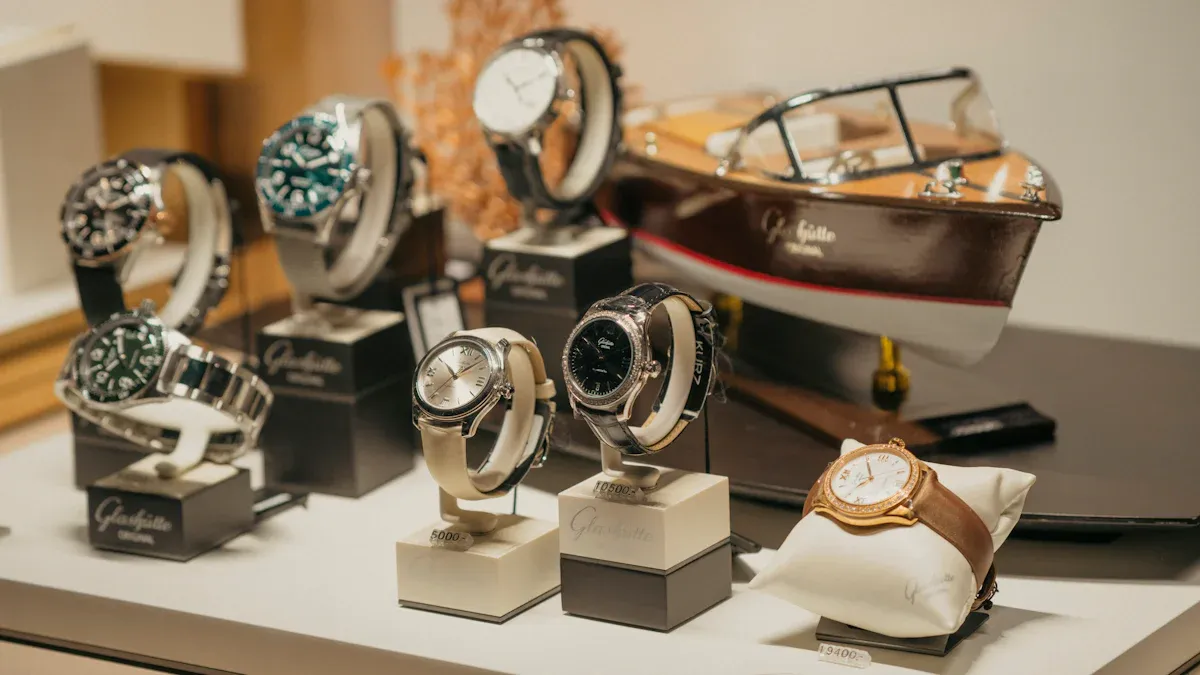 How to Create the Best Display for High-End Retail - ZH Display